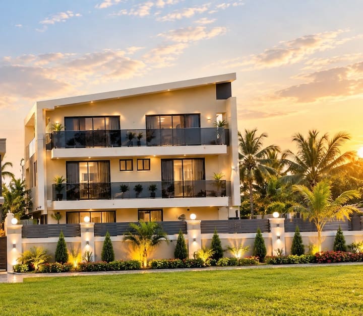 Villa Grosbeak At Oceangreen Beach Resort 2b/2.5b - Ghana
