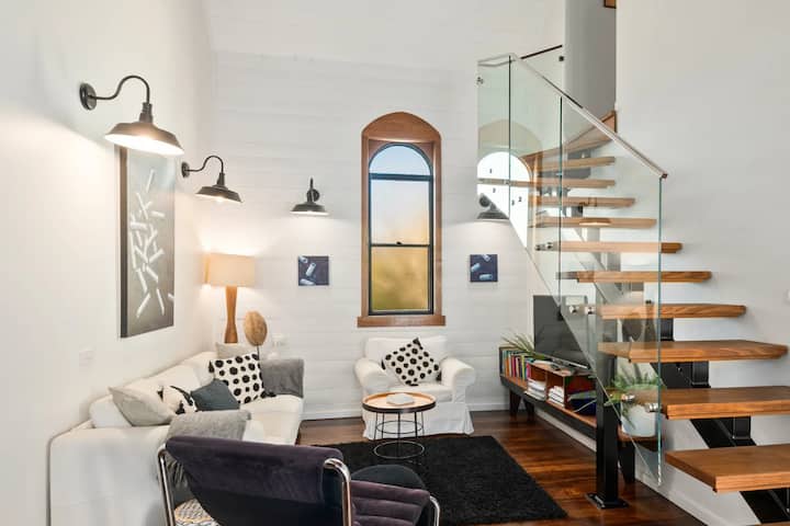 Church Conversion @ 39 Hoddle Street - Robertson