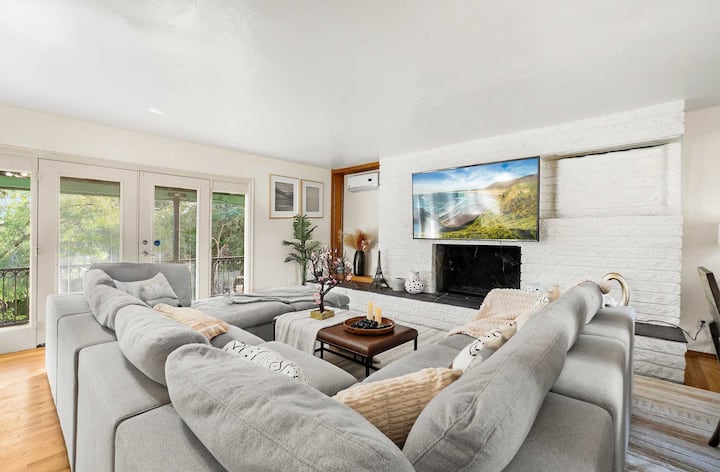Spacious 4br/2bth King Bed Ranch Style, Prime Area - Santee, CA