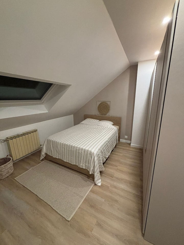 ÉTage Privé Proche De Lille - リール