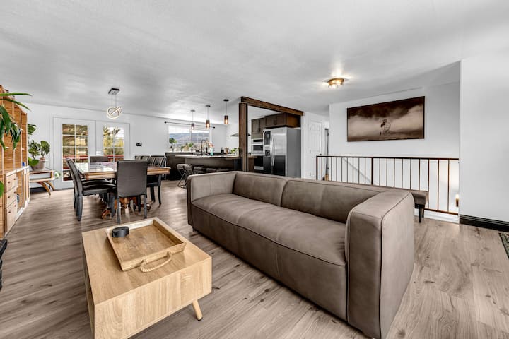 Carlin Clubhouse | Hot Tub, Game Room, Sleeps 16+ - Reno
