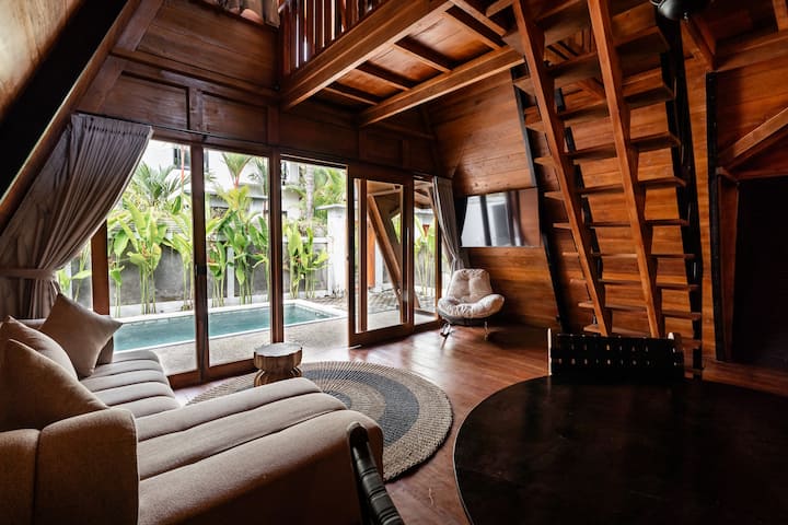 Tropical 1br Loft In Canggu – Private Pool Escape - Indonesia