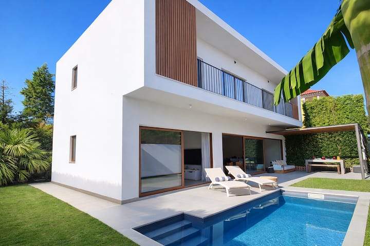 Juzo Trendy Villa By The Getaway Collection - Cascais