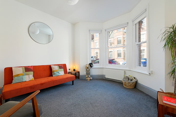 Garden Apartment Close To Folkestone Station &Town - Folkestone