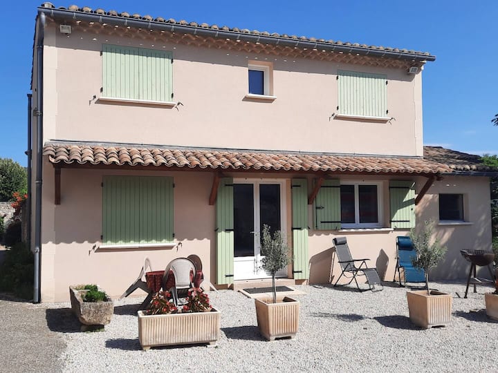 Maison Au Cœur D'un Domaine Viticole - Goudargues