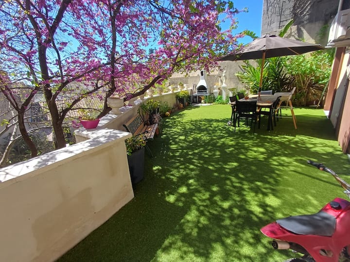 Appartement De 74m² Avec Jardin De 80m² - Nîmes