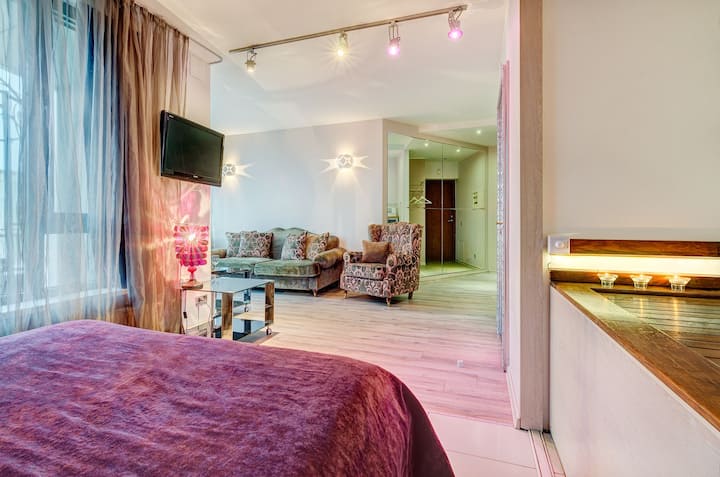 Apartment With Jaccuzi In Perfect Location - Vilnius