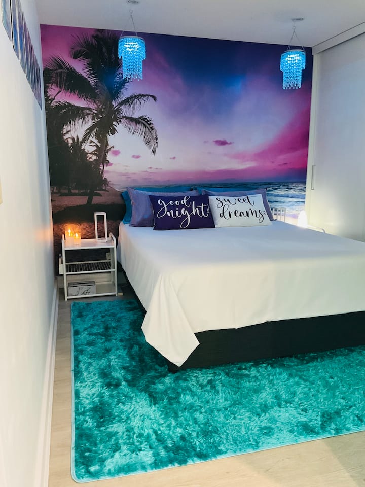 Private Room & Bath / Ocean View Balcony Pool Spa - Glenelg