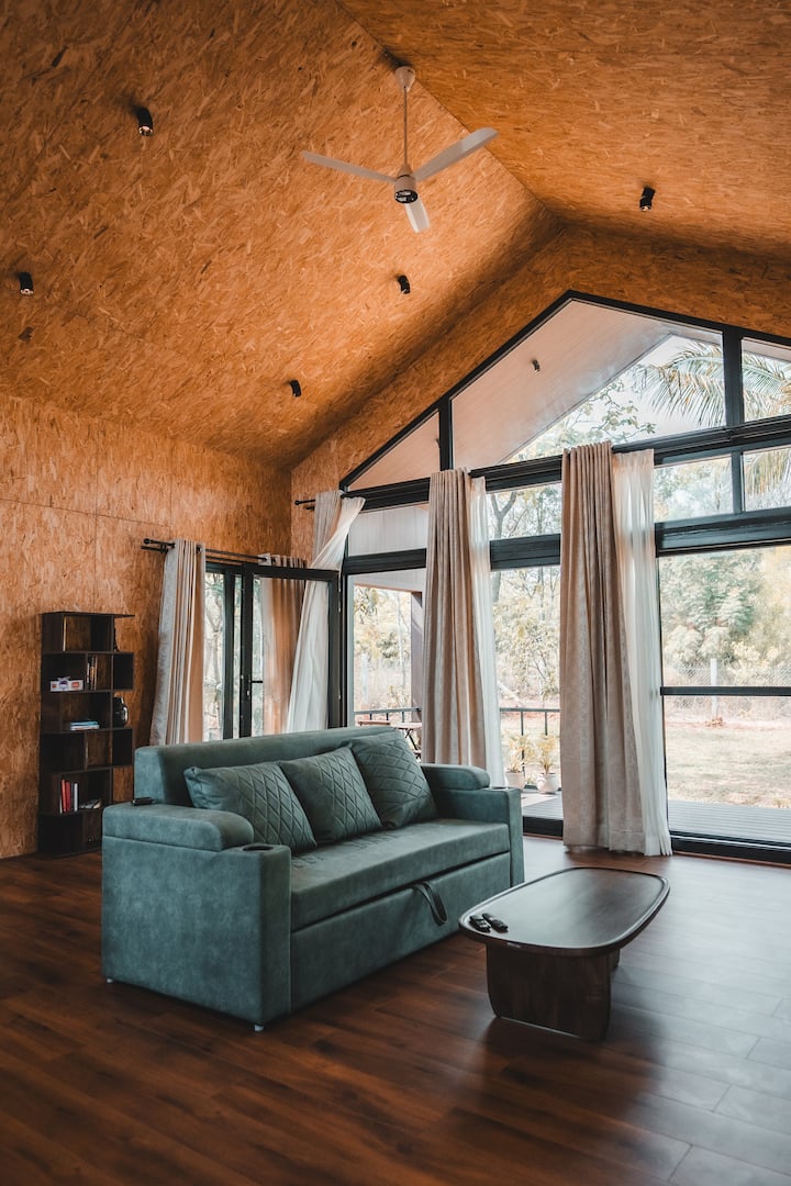 Whispering Winds Cabin With Private Garden Oasis - Bengaluru