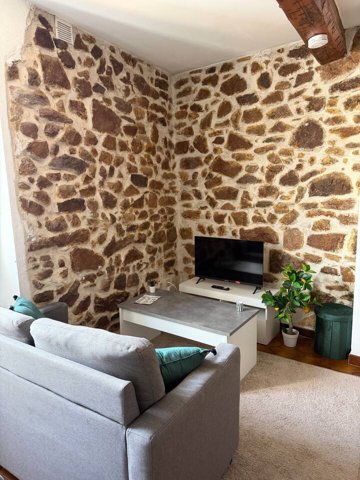 Appartement Cosy Au Centre Ville De La Crau - La Crau