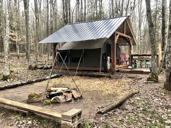 Glamping Getaway, Bayfield Wi - Bayfield, WI