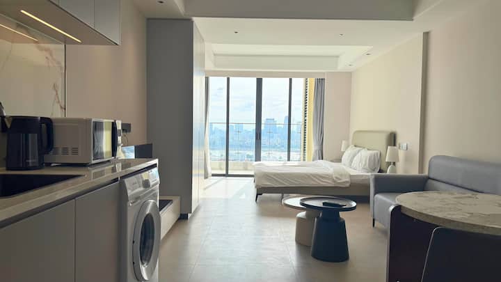 Homelia • Modern Luxury Studio • City View • 22-26 - Cambodia
