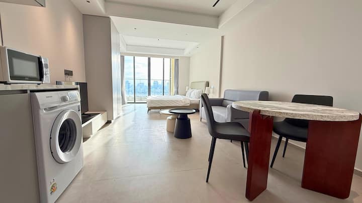 Homelia • Modern Luxury Studio • City View • 22-26 - Phnom Penh