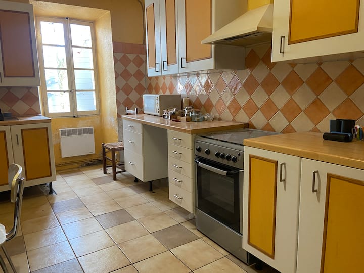 Maison D'hôte Dans Domaine Classé - Lambesc