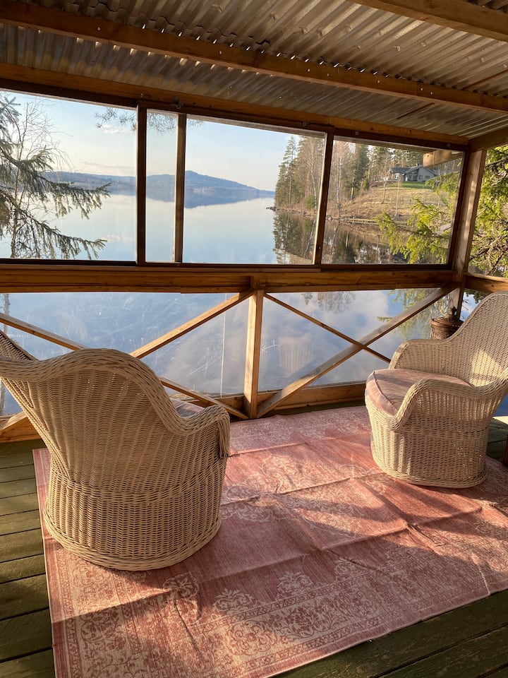 Seeblick Pur: Klippstuga Auf Felsen Mit Terrasse - Sunne