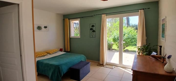 Chambre Dans Un éCrin De Verdure - Aubenas