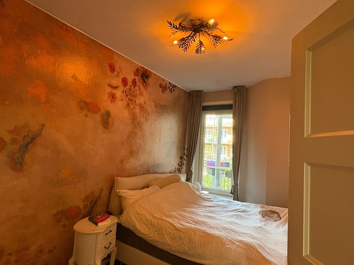 Sunny Two-bedroom At The Heart Of Amsterdam East - Amsterdam