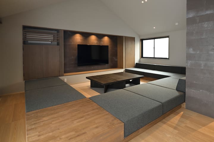 【完全離れ・専用サウナ付】
最上級シグネチャースイート Room F - 新潟市