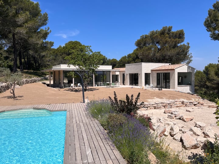 Aix En Provence, Vue Dégagée, 5 Chambres - Éguilles