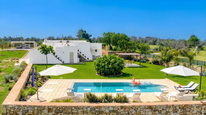Superbe Maison De Campagne Avec Grande Piscine Et - Ugento