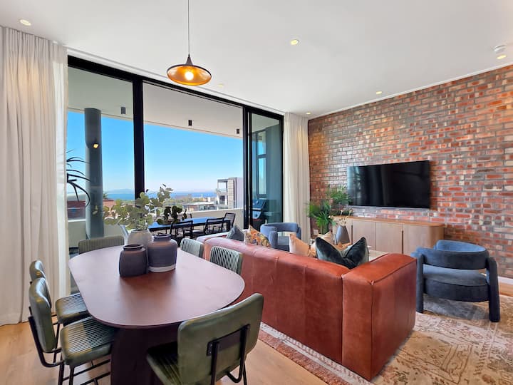Elegantly Appointed | Balcony & Ocean View - Kapstadt