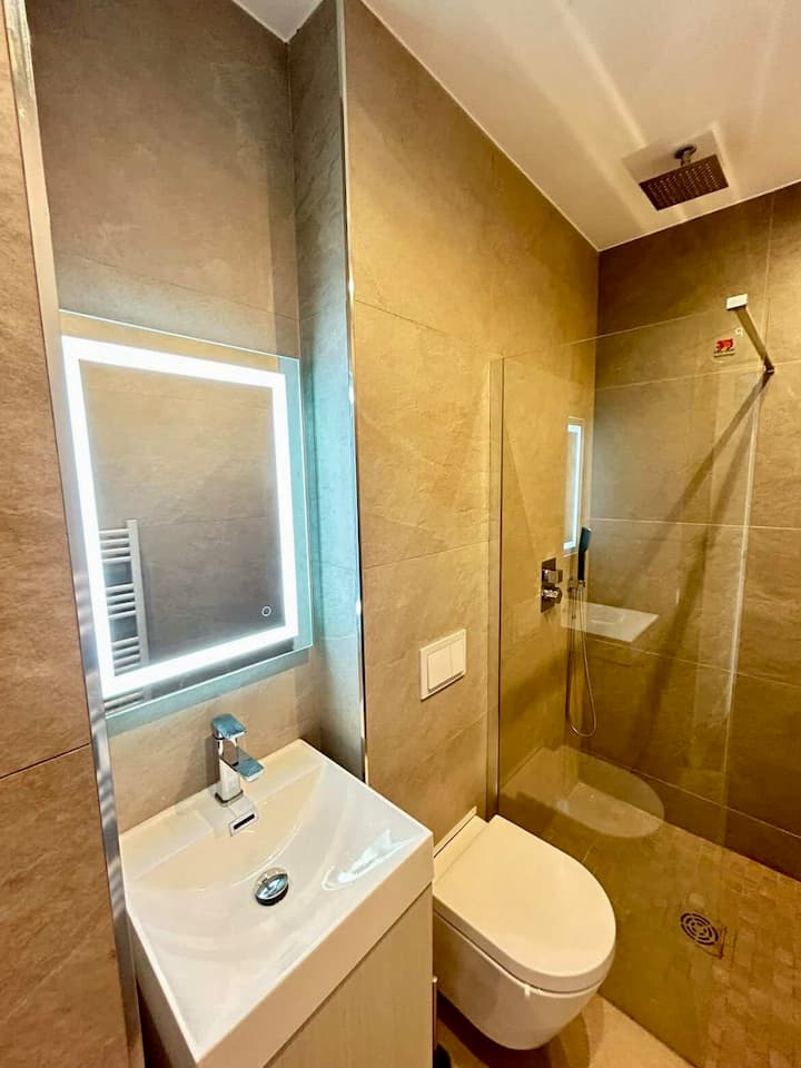 Studio Cozy - 2 Min Gare - Proche Plages Et Centre - Gare de Nice Ville
