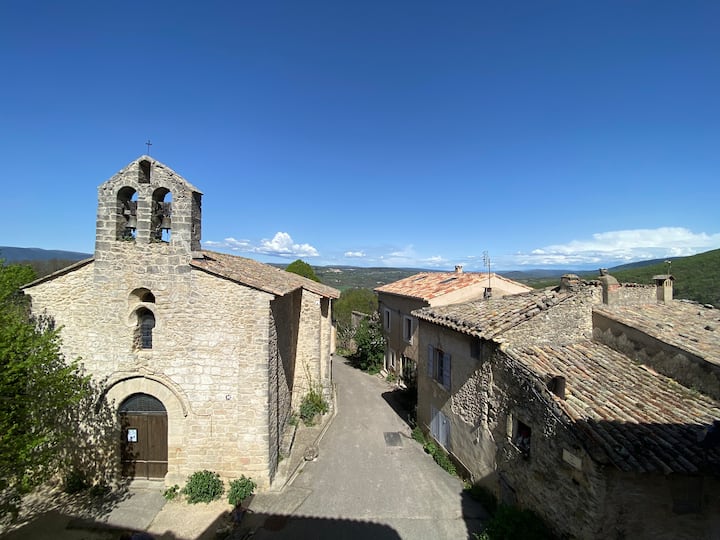 Maison D’artiste Hors Du Temps Au Pied Du Lubéron - Cucuron