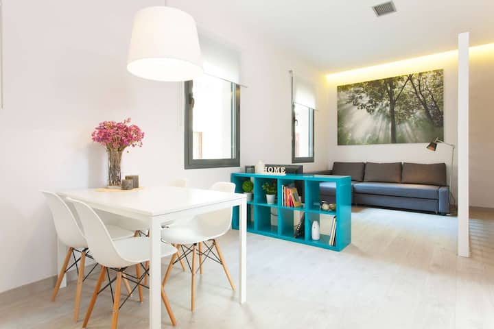 Stylish Terrace Apartment In The Heart Of Gracia - Cornellà de Llobregat