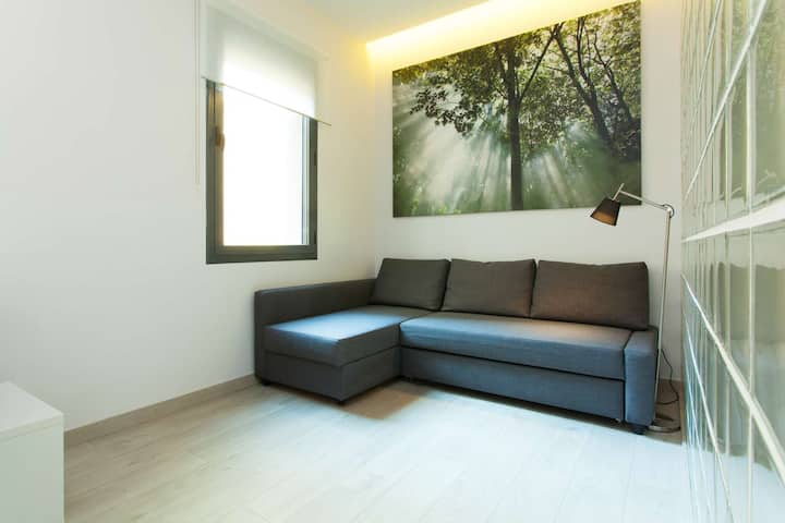 Stylish Terrace Apartment In The Heart Of Gracia - Barcelona