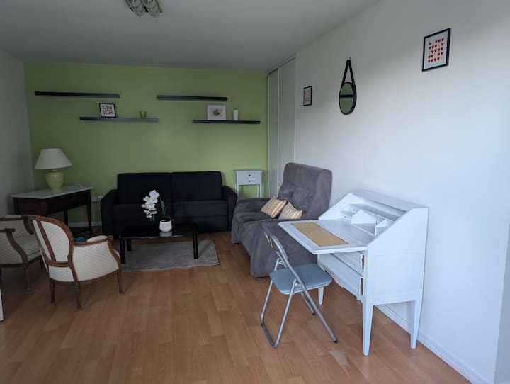 Vélizy Centre, 3 Pièces, 65 M² - Jouy-en-Josas