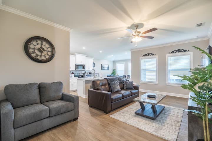 Comfy Retreat 84 - Abilene, TX