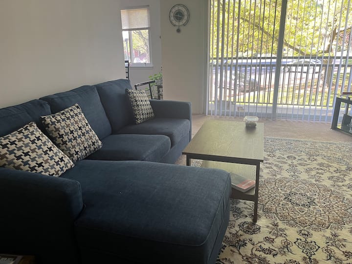 2 Bed/2 Bath Apratment - Parkville, MD