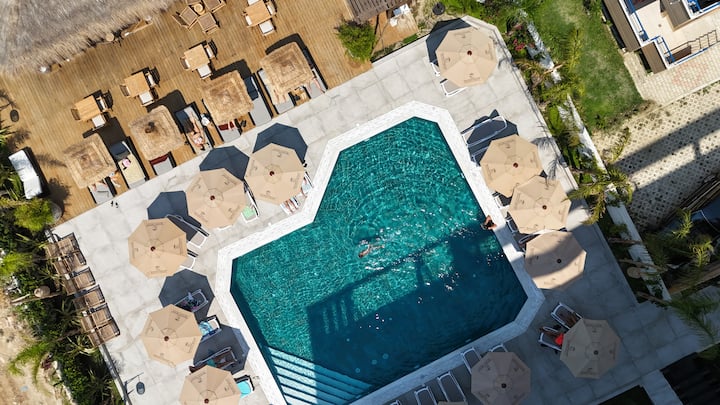 Palm Suites Pool View - Orikum