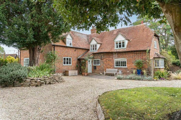 Character Cottage With Large Garden In Quiet Lane. - ウォリンフォード