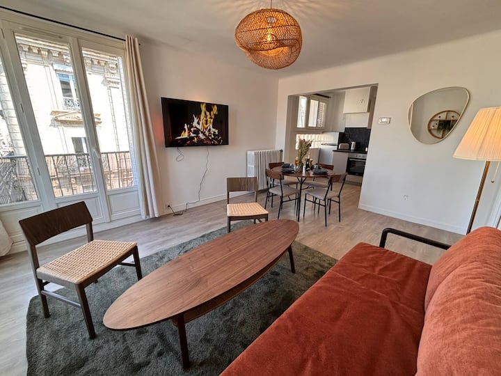 Clovis Grand T3 Calme Avec Balcon Au Centre-ville - Reims