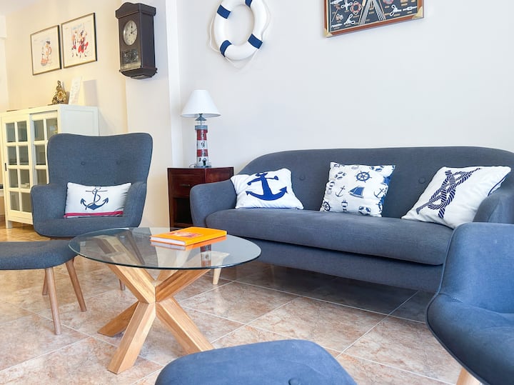 Apartamento Frente Al Mar Con Piscina Y Parking - Vilanova i la Geltrú