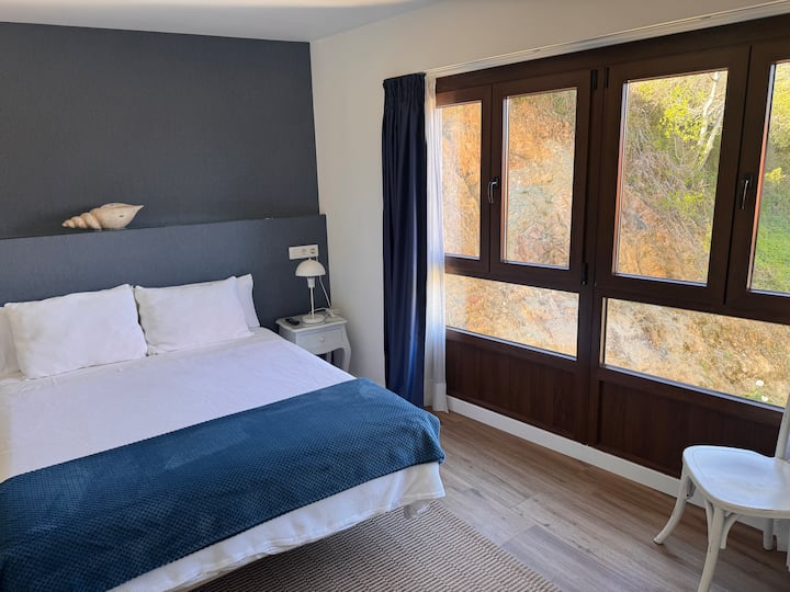 Hotel Finca El Palomar De Luanco, Vistas Al Jardin - Asturias