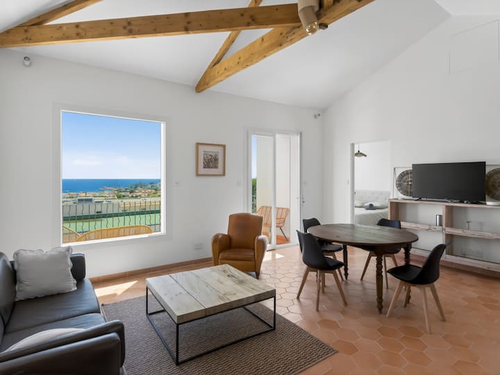 Spacieux T3 Dans Villa Vue Mer Et Terrasse Bandol - Bandol