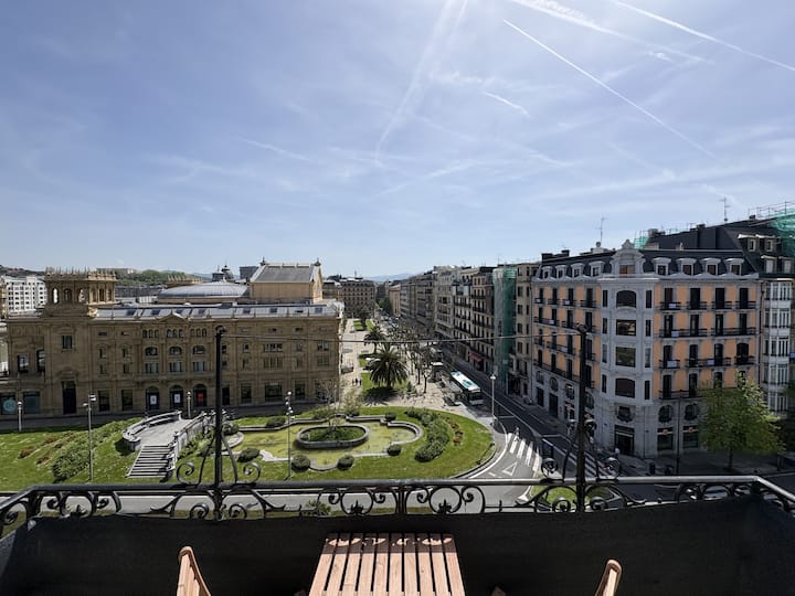 Majestic San Sebastian In The Best Location. - Hernani