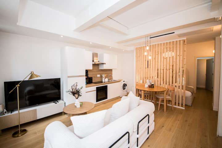 Mahon 1br| Quiet, Near Tram, Metro, Duomo, Station - Milan