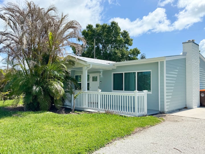 Welcome To Sea Glass Cottage, Vero Beach! - Vero Beach, FL