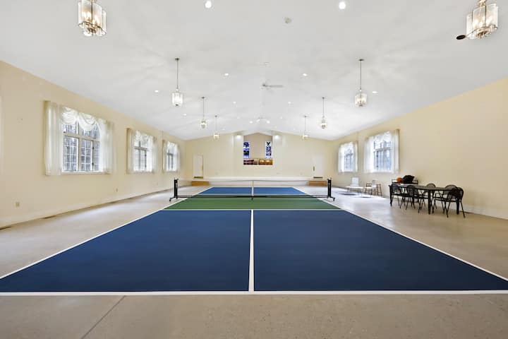 Berkshires Retreat W/ Pickleball – For Big Groups! - The Berkshires, MA