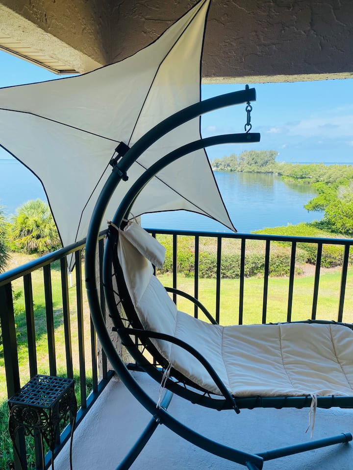 Gulf-front Condo-steps To Sunset Bch- 2 Month Stay - Tarpon Springs, FL