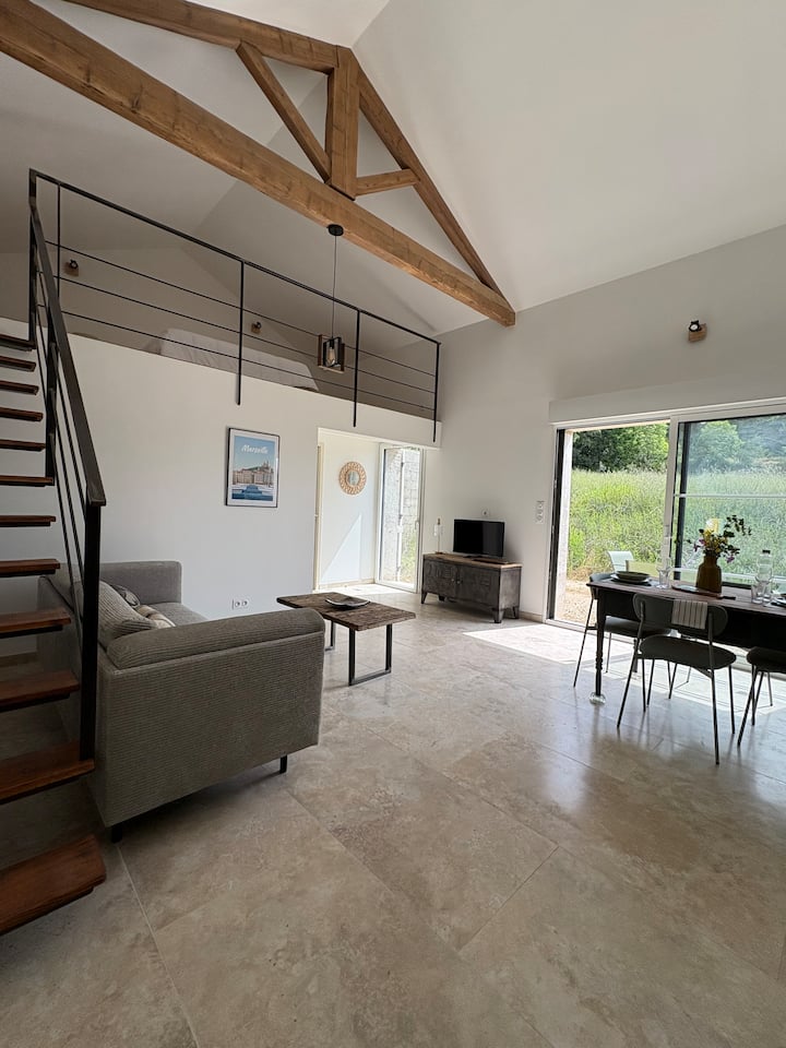 Grand Studio Mezzanine & Terrasse – Luberon - Cadenet