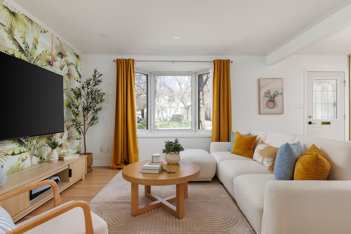 30% Off | Group Getaway | Games | Bbq | Sunroom - Toronto, ON