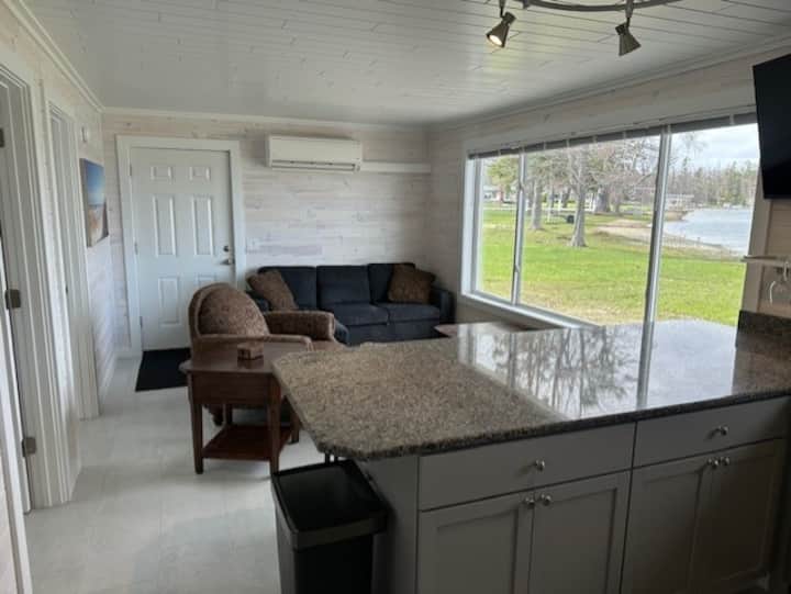 Grey Goose Cabin On Otsego Lake - Gaylord, MI