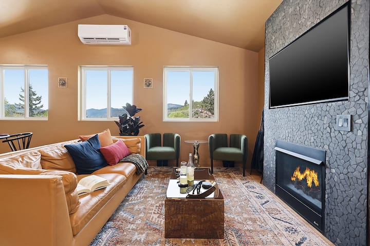 Casa Jaguar-2 Bdrm Apt + Hot Tub/sauna - White Salmon, WA