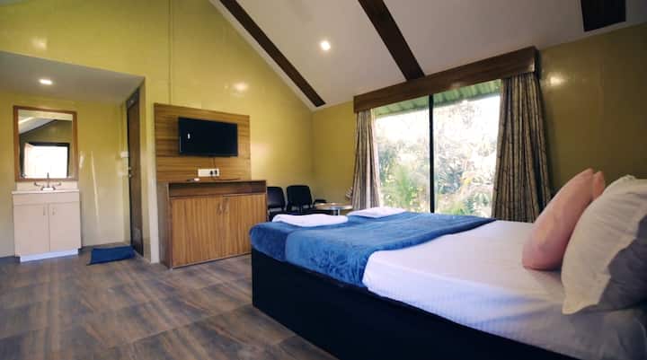 5 Room Pvt Lawn | Sasan Gir Moonknight Hospitality - Sasan Gir