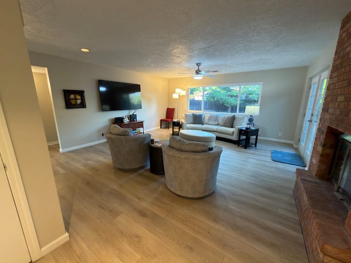 Modern Sedona Retreat | Walk To Dining And Trails - Sedona, AZ