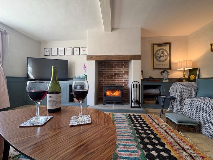 Stunning Grade Ii Listed Cottage In Peasenhall - Suffolk
